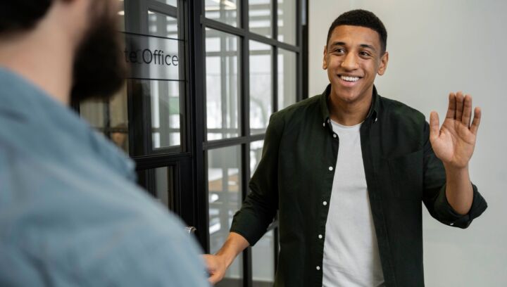 The Pros and Cons of Job Hopping: Is it Worth it? - Job Skills