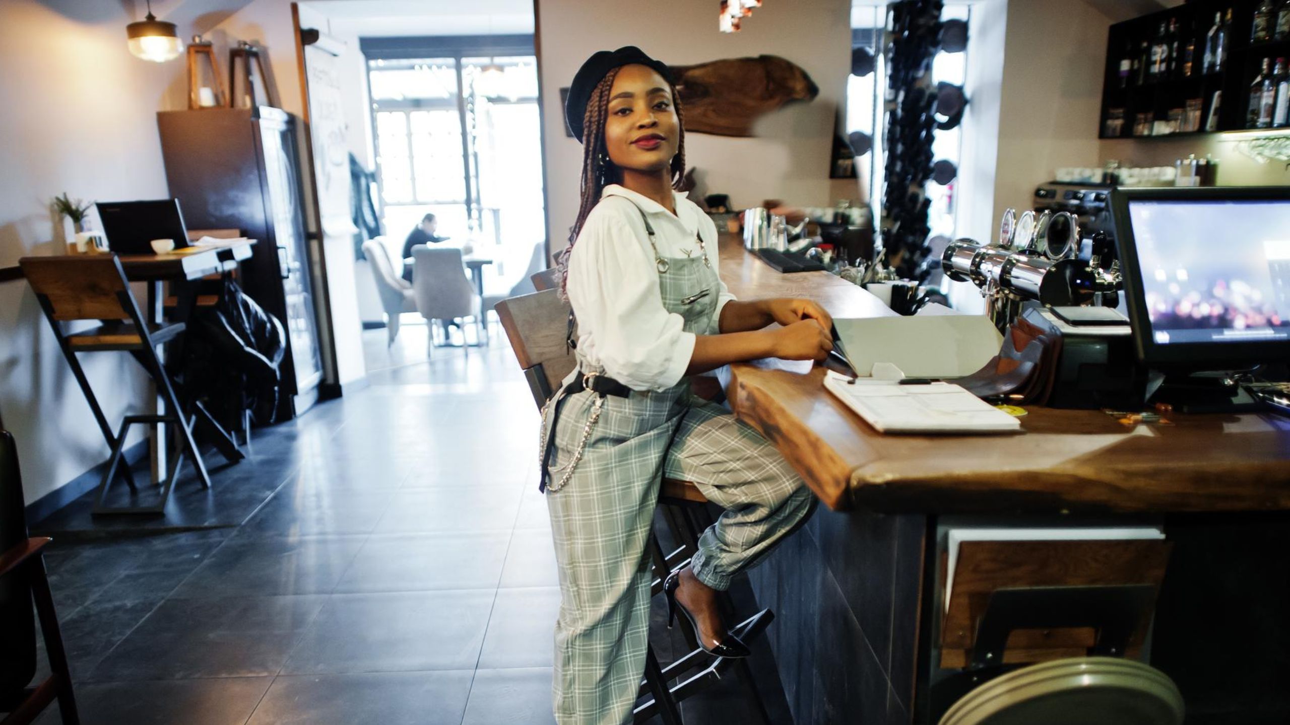 Tips for building a strong personal brand at work - Job Skills